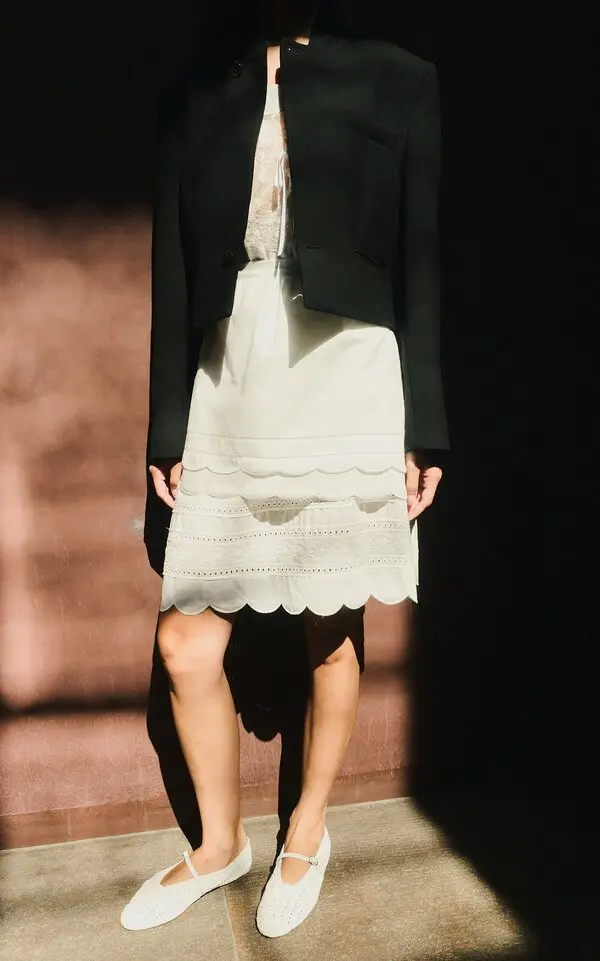 THE GARMENT Lexi Button Blazer