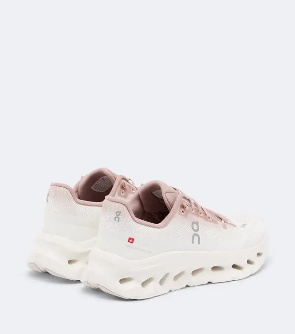 On Cloudtilt Sneakers