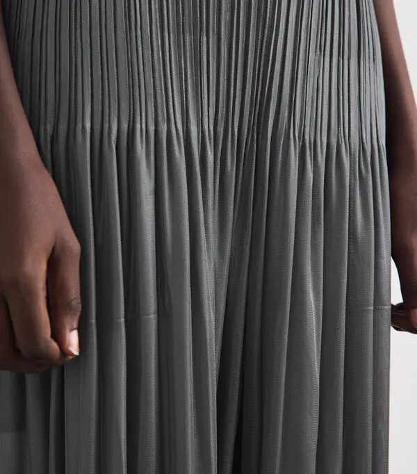 Issey Miyake Fluffy Basics Tapered Trousers