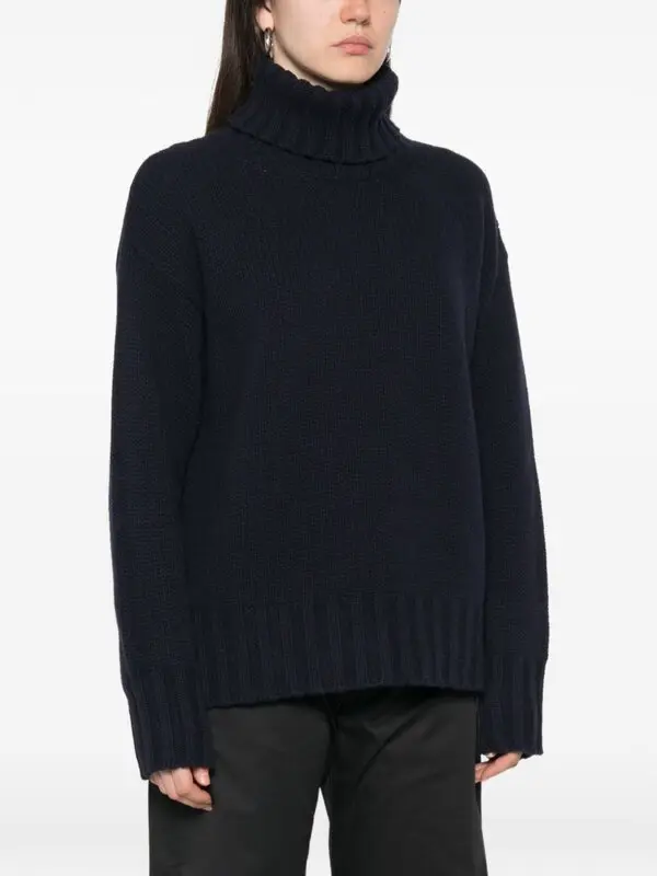 JUCCA Wool Turtleneck