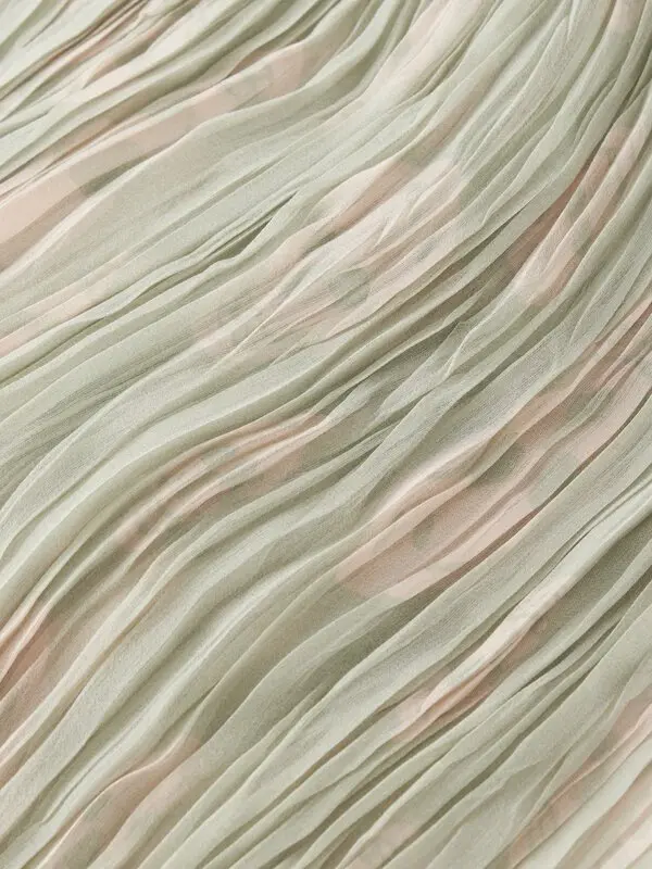 Alexander McQueen Printed Silk-plissé Scarf - Green