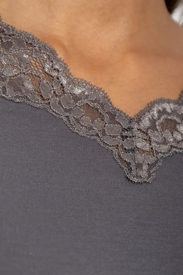 Hanro Dana Top