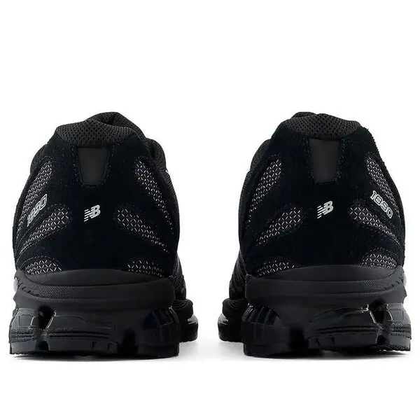 NEW BALANCE 1890 Sneakers - Black/silver