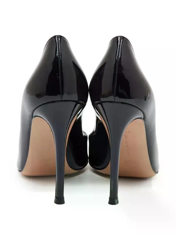 GIANVITO ROSSI 105 Patent Leather Pumps - Black