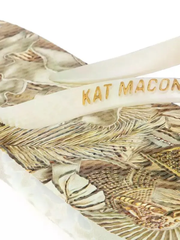 KAT MACONIE Sola Leaf-print Flip-flops - Neutrals