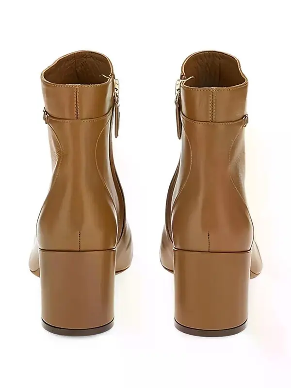 FERRAGAMO Gancini-plaque Leather Ankle Boots