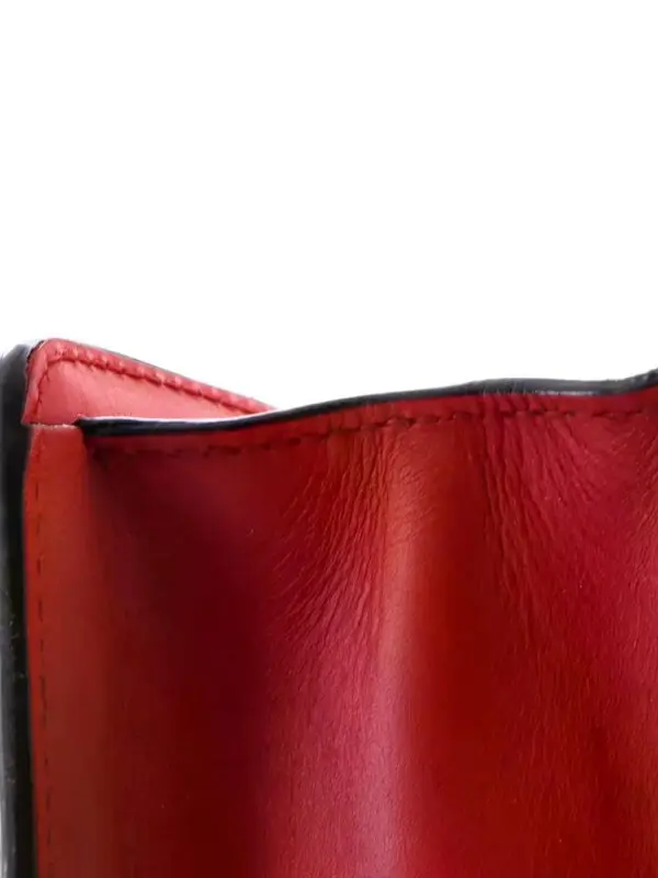 Gucci Sylvie Chain Shoulder Bag Leather Mini Crossbody Bag