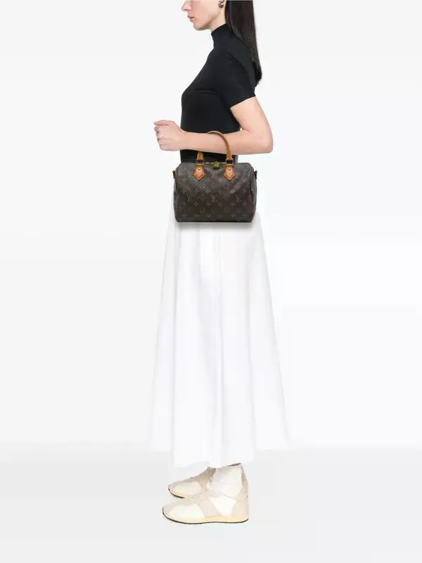 LOUIS VUITTON 2016 Monogram Speedy Bandouliere 25 Satchel