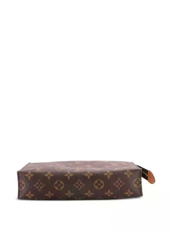 LOUIS VUITTON Monogram Canvas Toiletry Pouch 26 Clutch Bag