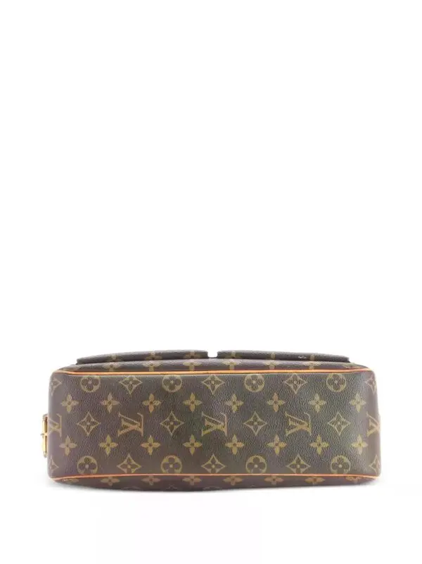 LOUIS VUITTON Monogram Canvas Shoulder Bag - Brown