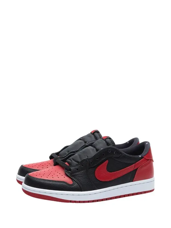 JORDAN Air Force 1 Retro Low Sneaker