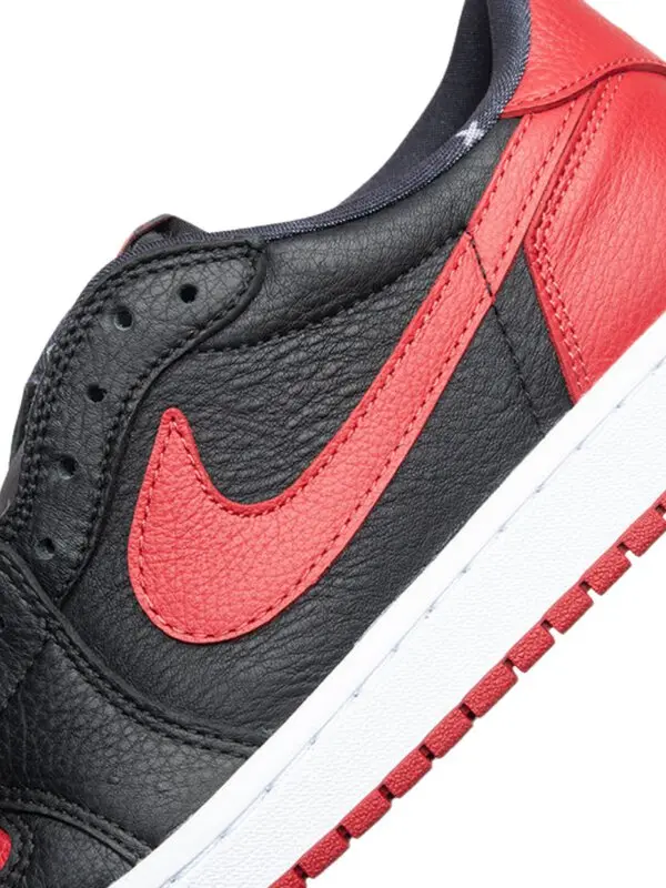 JORDAN Air Force 1 Retro Low Sneaker