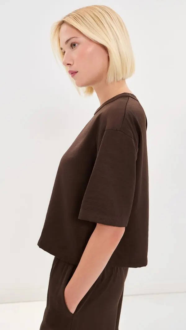 LE BOP Chandler Satin Tee - Coffee Bean