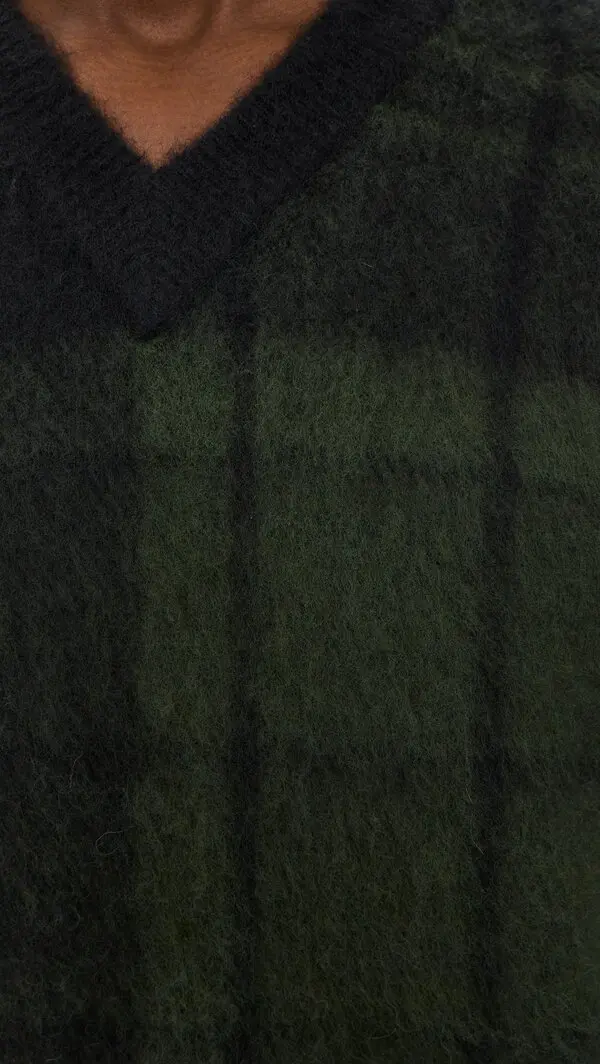 Barbour Hunham Tartan V Neck Sweater