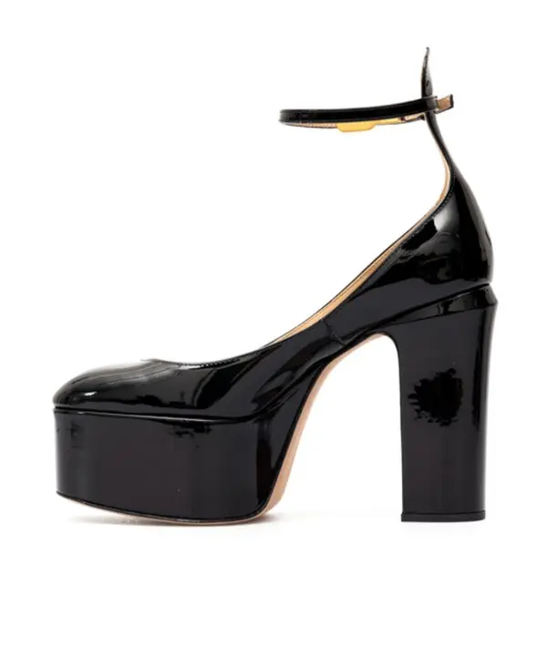 Valentino Garavani Vlogo Platform Pumps