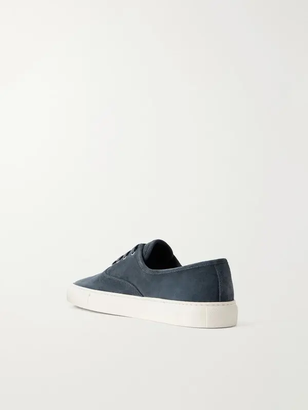 COMMON PROJECTS Deck Suede Sneakers