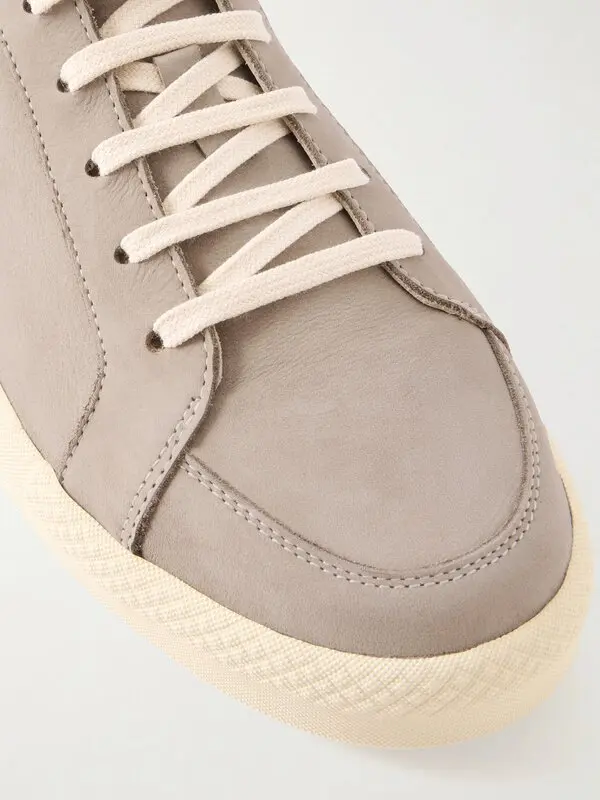 COMMON PROJECTS Premium Skate Nubuck Sneakers - Brown