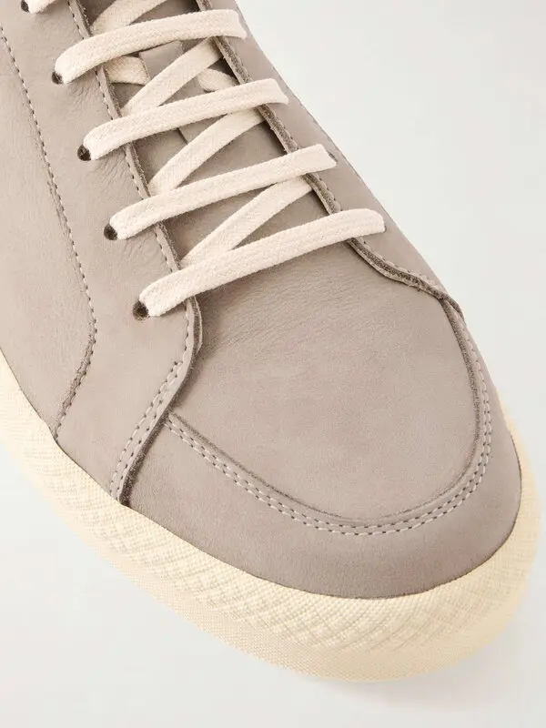 COMMON PROJECTS Premium Skate Nubuck Sneakers