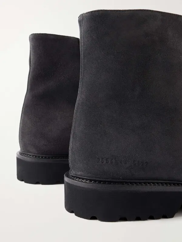 COMMON PROJECTS Suede Boots