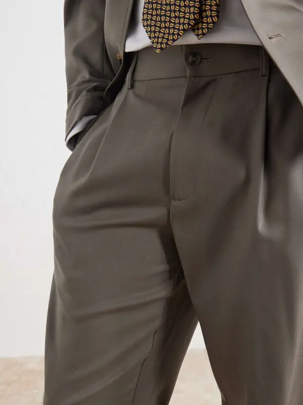 De Bonne Facture Virgin Wool Pleated Straight-leg Trousers