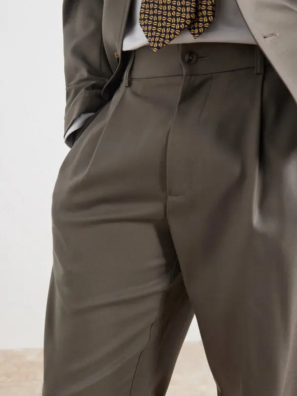 De Bonne Facture Virgin Wool Pleated Straight-leg Trousers