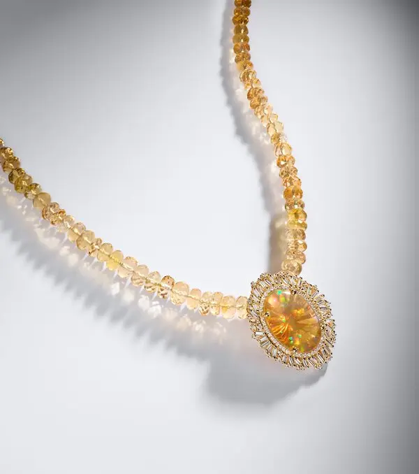 SUZANNE KALAN 18kt Pendant Necklace With Opals And Diamonds