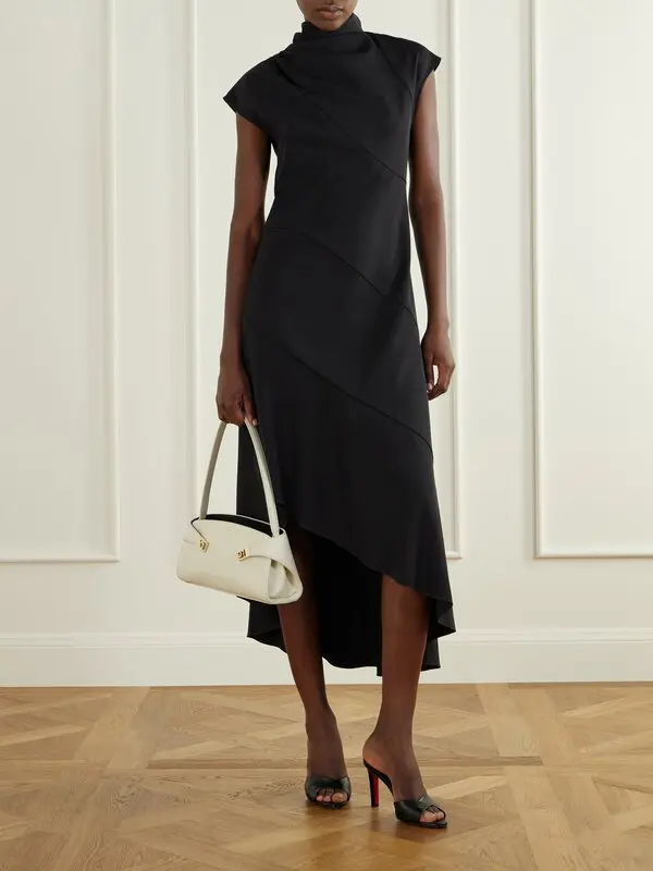 FERRAGAMO Hug Leather Shoulder Bag - Neutrals