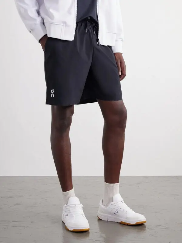 On Roger Federer The Roger Clubhouse Sneakers