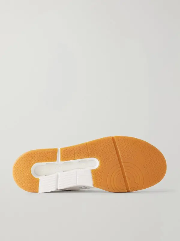 On Roger Federer The Roger Clubhouse Sneakers