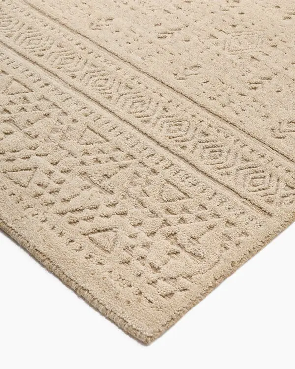 Quince Alma Hand-loomed Wool Rug - Beige