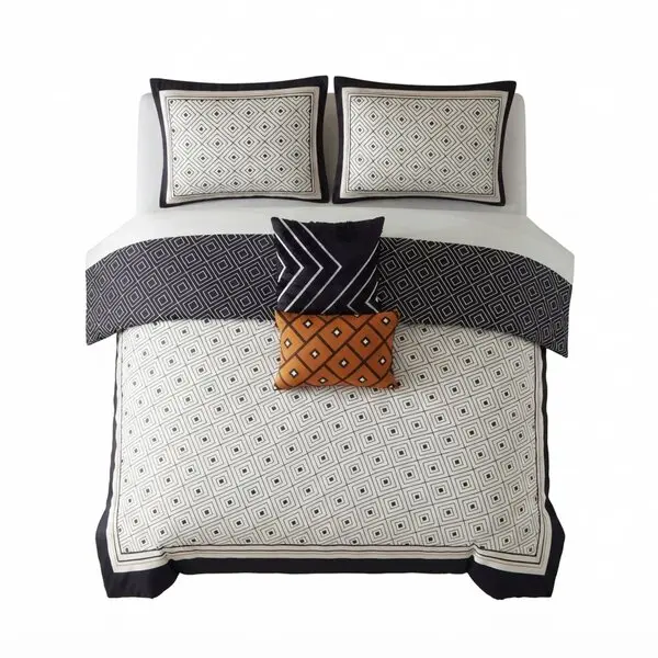 PURE PARIMA Black / White Bebejan Geometric Black & White Reversible Comforter Set