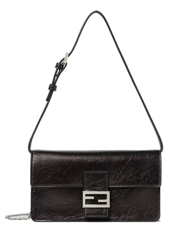 Fendi Leather Shoulder Wallet With Ff Baguette Metal Logo, 11.5 Cm X 21 Cm X 5.5 Cm, Six Card Slots - Nero