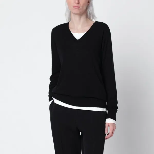 THE ROW Phora Cashmere V-neck Sweater - Black