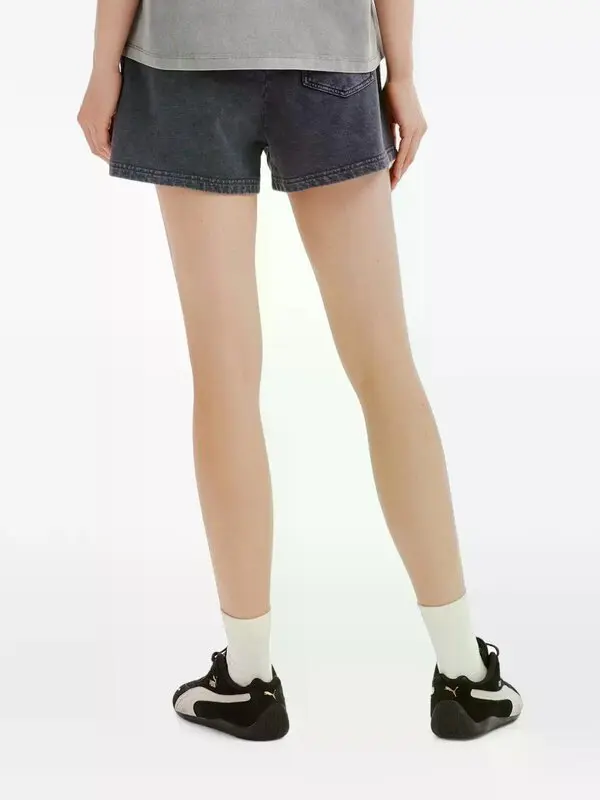 MINI CREAM Acid-wash Patch-detail Shorts