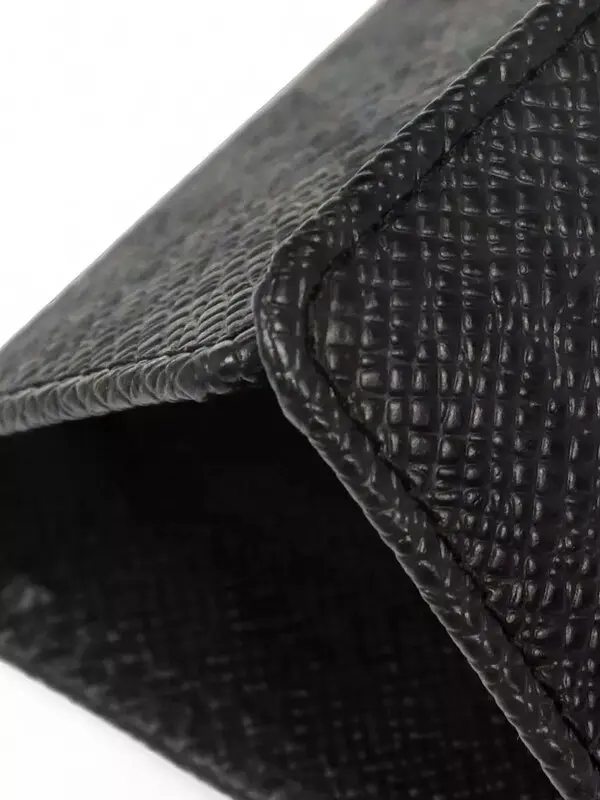 LOUIS VUITTON 2010 Taiga Multicles Key Case