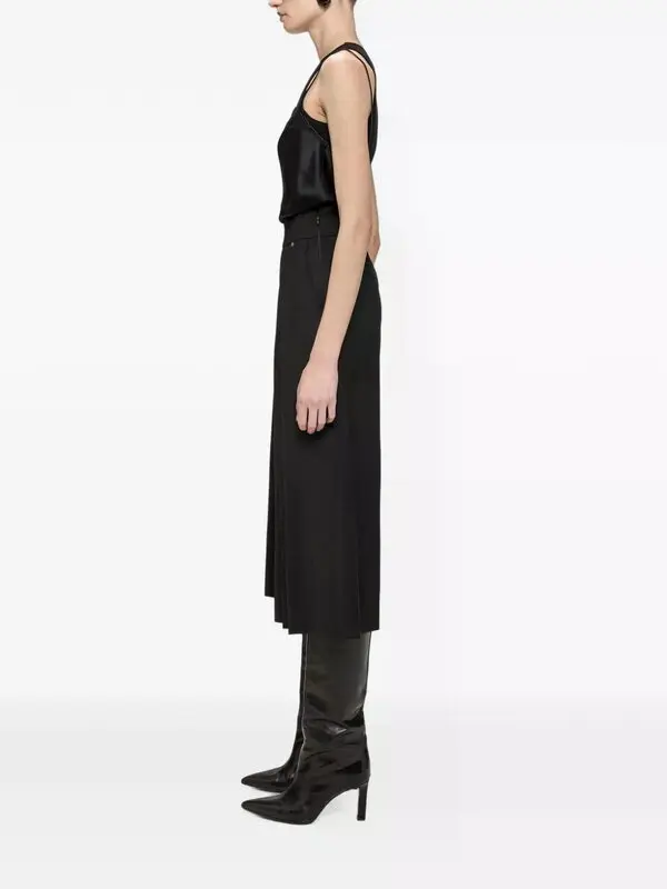 NISSA Wool Tailored Bermuda Pants