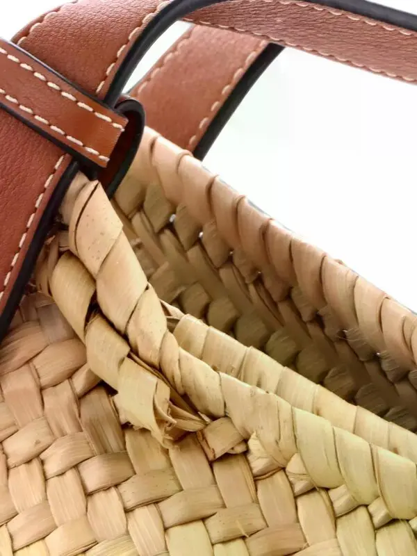 Loewe Basket Raffia Medium Tote Bag - Neutrals
