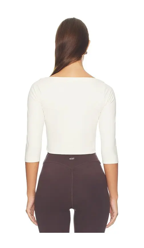 437 The Cropped Cardigan
