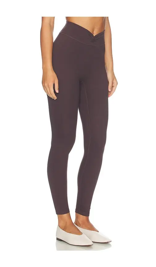 437 The Scrunch Legging In Brown
