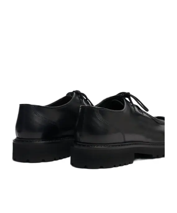DOUCAL'S Roundtoe Platform Flat Shoes
