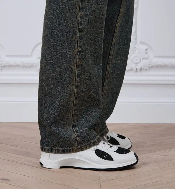 Dior Mile Sneaker