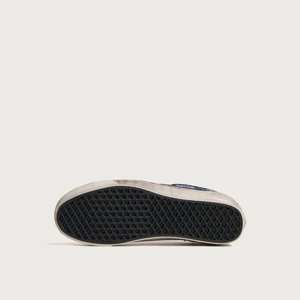 VANS Lx Old Skool 36 Souvenir Sneaker