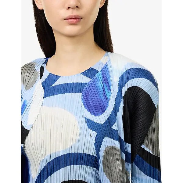 Issey Miyake Roll Patterned Knitted Cardigan