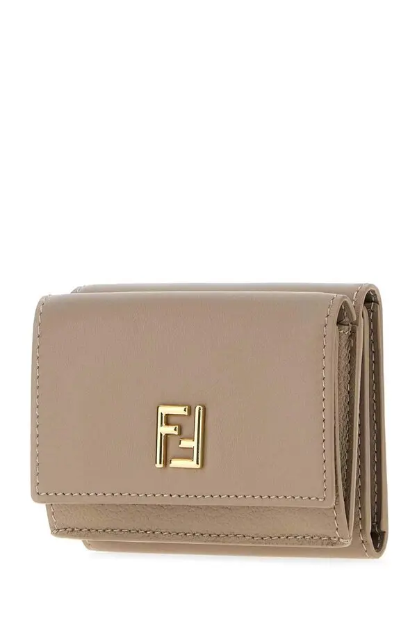 Fendi Dove Grey Leather Wallet - Gray