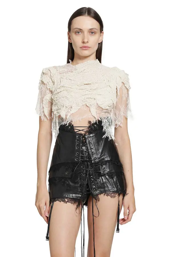DREAMING ELI The Lady-in-waiting Cropped T-shirt