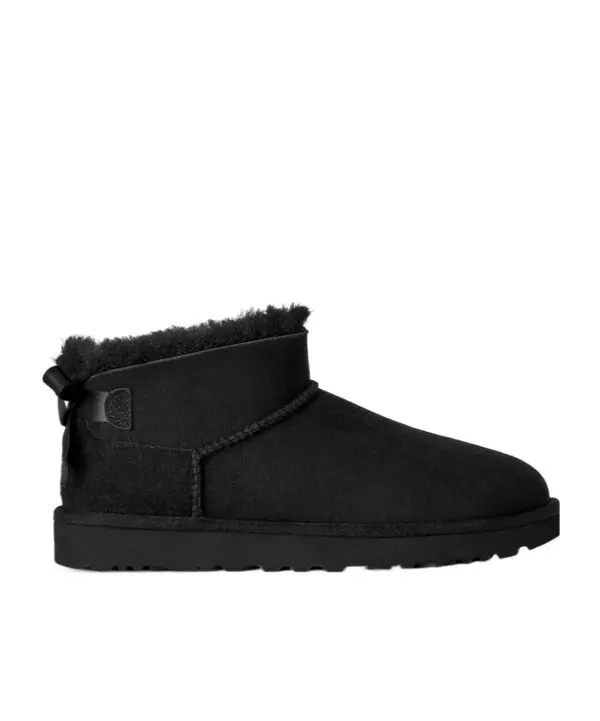 UGG Ultra Mini Bailey Bow Boot - Black