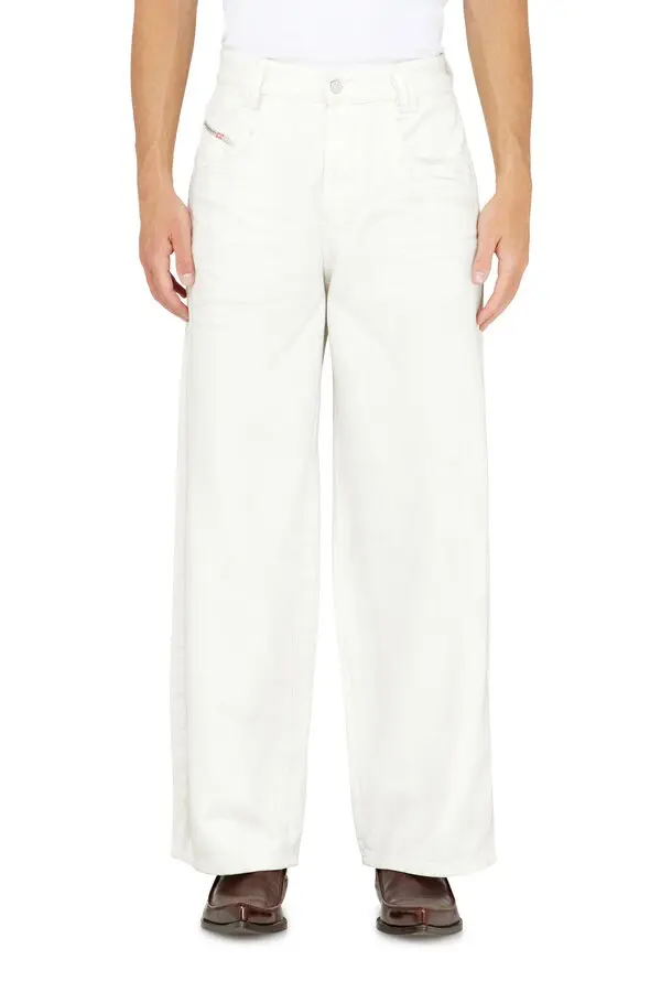 DIESEL® Relaxed Jeans High Waist 1982 D-hakou Button Fly - White