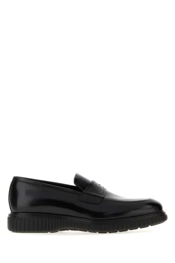 FERRAGAMO Leather Simone Loafers - Black