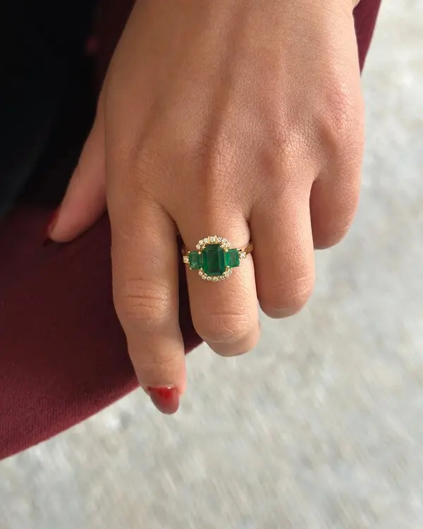 Goshwara Emerald & Diamond G-one Tri-stone Ring