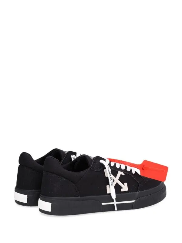 Off-White Vulcanized Low Sneakers - Black